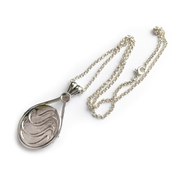 H2O Just Add Water Mako Mermaids H2O Locket 925 Sterling Silver with ...